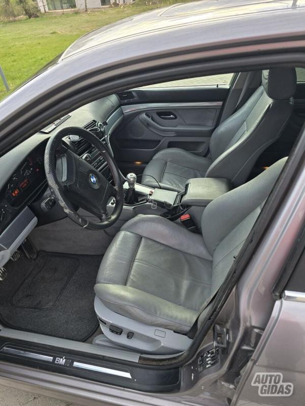 BMW 530 2000 Viļņa, ar dzinēja tilpumu 2.90 L un nobraukumu 500 tūkst. km par 1700 €, foto 7 vietnē AUTOMOTO.COM.LV
