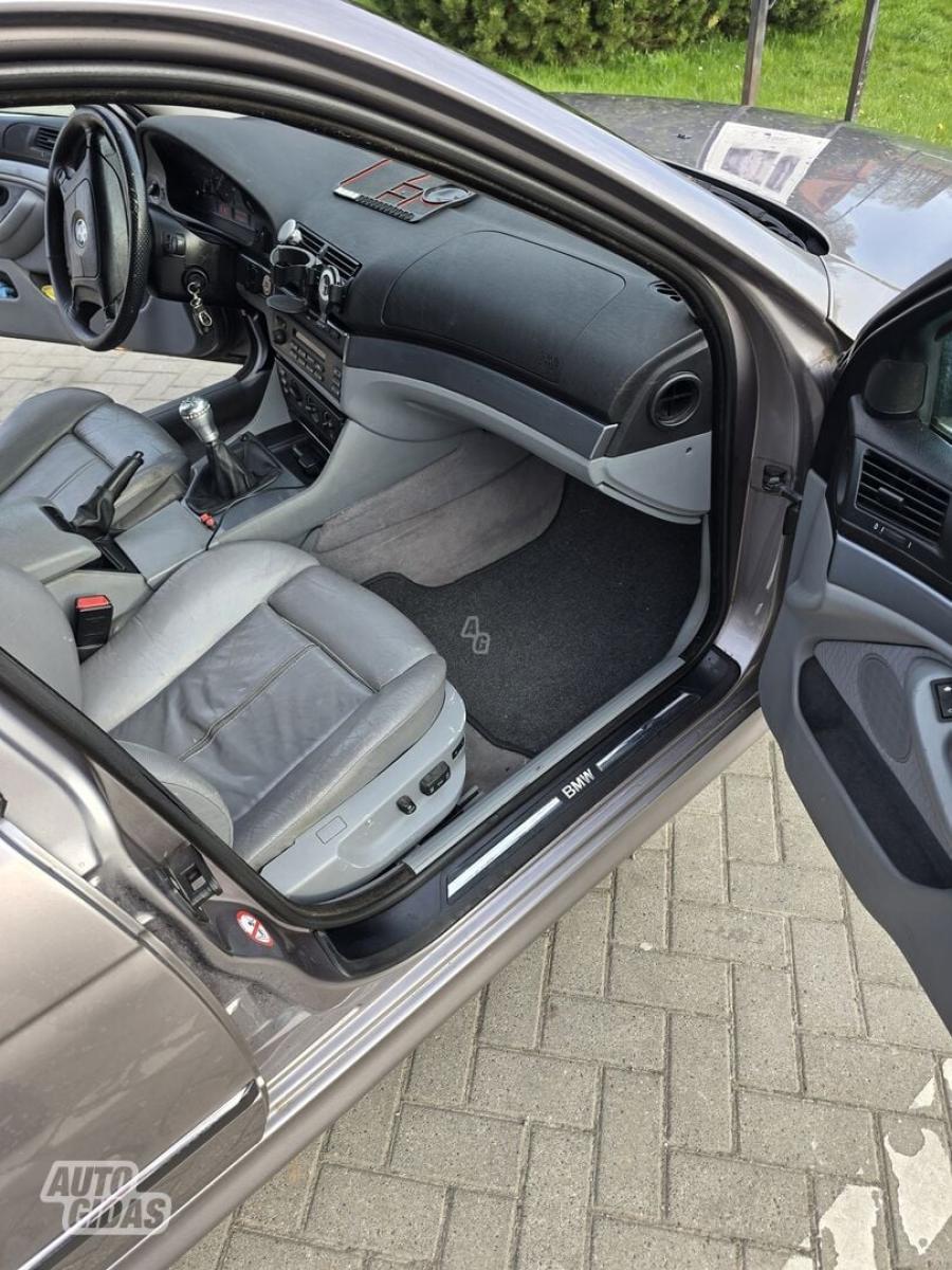 BMW 530 2000 in Vilnius, with an engine capacity of 2.90 L and mileage of 500 thousand km for 1700 €, photo 10 on AUTOMOTO.COM.LV