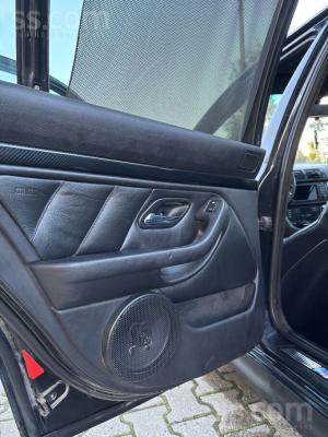 BMW 530 2000 Ventspils, ar dzinēja tilpumu 3.00 L un nobraukumu 450 tūkst. km par 4150 €, foto 15 vietnē AUTOMOTO.COM.LV