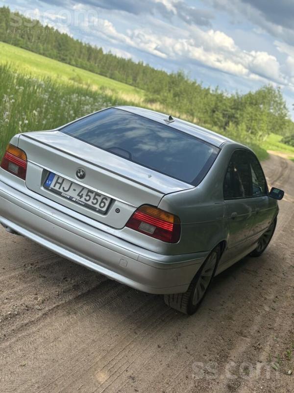 BMW 530 2001 in Rezekne, with an engine capacity of 3.00 L and mileage of 471 thousand km for 1800 €, photo 2 on AUTOMOTO.COM.LV