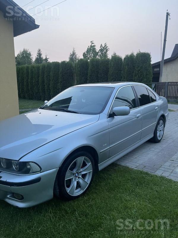 BMW 530 2001 Jelgava, ar dzinēja tilpumu 3.00 L un nobraukumu 383 tūkst. km par 3000 €, foto 2 vietnē AUTOMOTO.COM.LV