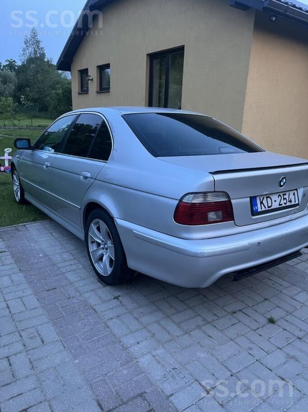 BMW 530 2001 Jelgava, ar dzinēja tilpumu 3.00 L un nobraukumu 383 tūkst. km par 3000 €, foto 4 vietnē AUTOMOTO.COM.LV