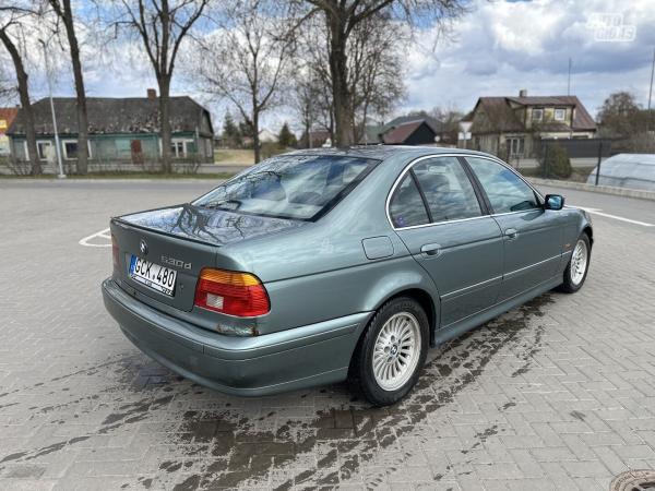 BMW 530 2001 Ukmergė, ar dzinēja tilpumu 2.90 L un nobraukumu 431 tūkst. km par 1000 €, foto 5 vietnē AUTOMOTO.COM.LV