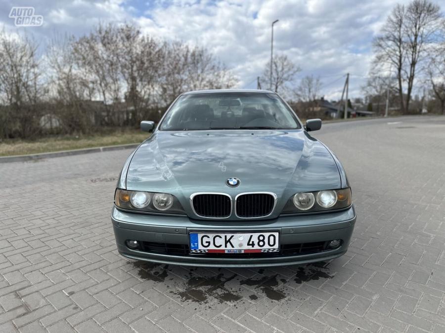 BMW 530 2001 Ukmergė, ar dzinēja tilpumu 2.90 L un nobraukumu 431 tūkst. km par 1000 €, foto 9 vietnē AUTOMOTO.COM.LV