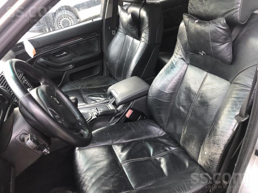 BMW 530 2001 Liepāja, ar dzinēja tilpumu 3.00 L un nobraukumu 0 tūkst. km par 2900 €, foto 9 vietnē AUTOMOTO.COM.LV