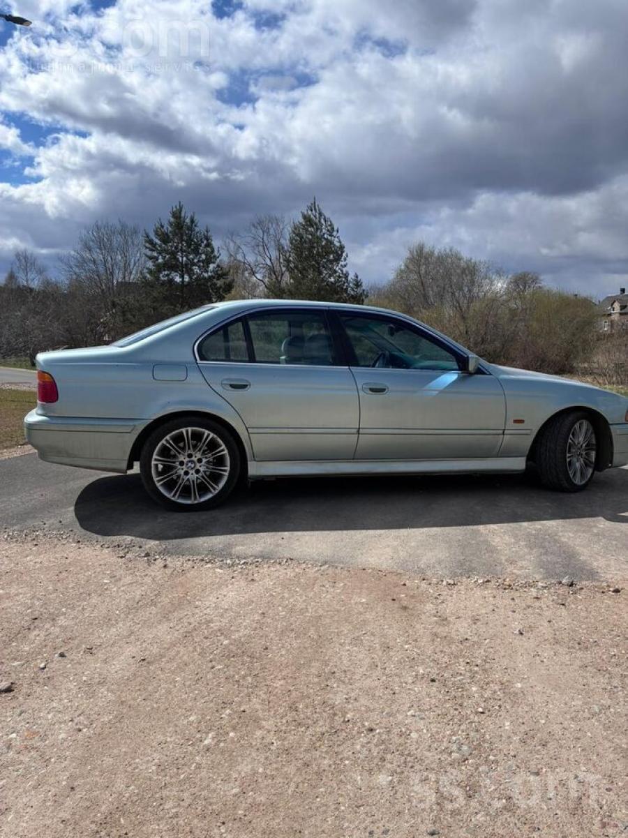 BMW 530 2001 Tukums, ar dzinēja tilpumu 3.00 L un nobraukumu 200 tūkst. km par 2000 €, foto 5 vietnē AUTOMOTO.COM.LV