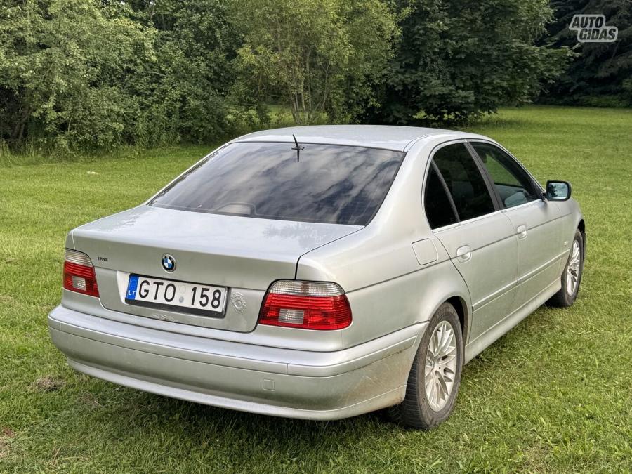 BMW 530 2001 Viļņa, ar dzinēja tilpumu 3.00 L un nobraukumu 380 tūkst. km par 1750 €, foto 6 vietnē AUTOMOTO.COM.LV