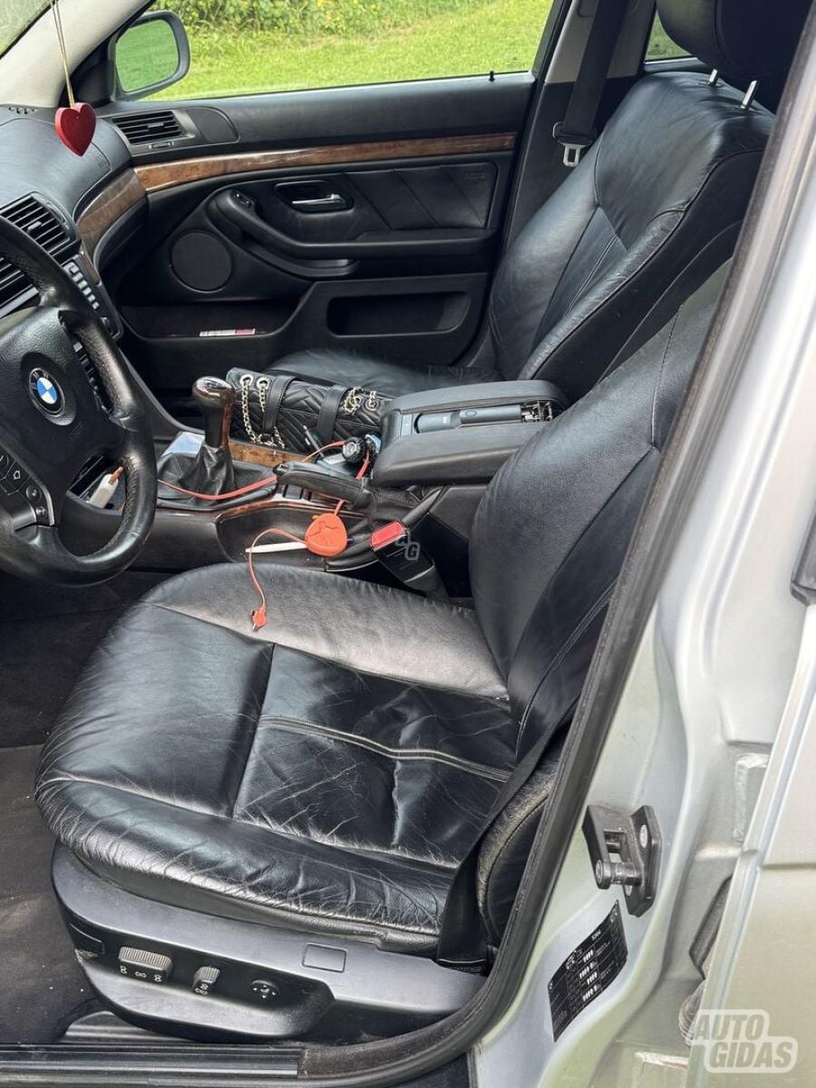 BMW 530 2001 Viļņa, ar dzinēja tilpumu 3.00 L un nobraukumu 380 tūkst. km par 1750 €, foto 8 vietnē AUTOMOTO.COM.LV