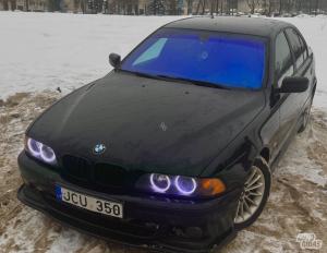 BMW 530 2002 in Vilnius, with an engine capacity of 3.00 L and mileage of 333 thousand km for 2350 €, photo 3 on AUTOMOTO.COM.LV