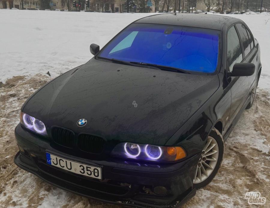 BMW 530 2002 in Vilnius, with an engine capacity of 3.00 L and mileage of 333 thousand km for 2350 €, photo 3 on AUTOMOTO.COM.LV