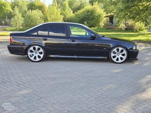 BMW 530 2002 in Vilnius, with an engine capacity of 2.90 L and mileage of 440 thousand km for 5000 €, photo 9 on AUTOMOTO.COM.LV