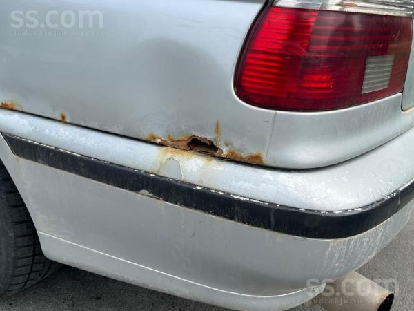 BMW 530 2002 in Riga, with an engine capacity of 3.00 L and mileage of 400 thousand km for 2100 €, photo 4 on AUTOMOTO.COM.LV