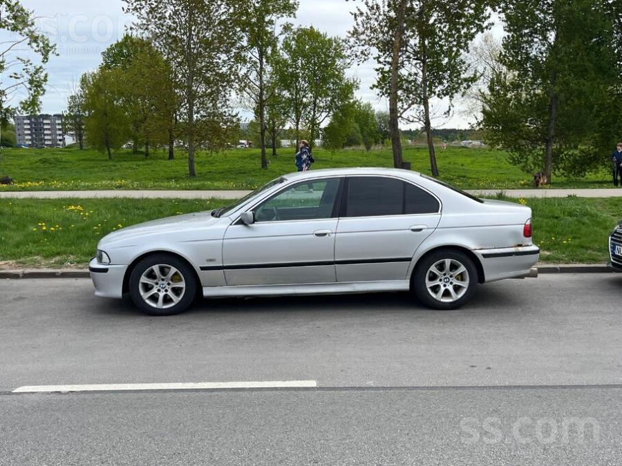 BMW 530 2002 Rīga, ar dzinēja tilpumu 3.00 L un nobraukumu 400 tūkst. km par 2100 €, foto 8 vietnē AUTOMOTO.COM.LV