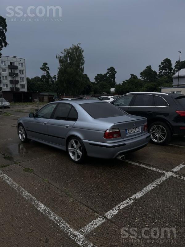 BMW 530 2002 in Liepaja, with an engine capacity of 3.00 L and mileage of 0 thousand km for 4500 €, photo 5 on AUTOMOTO.COM.LV