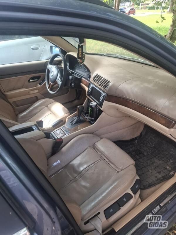 BMW 530 2002 Viļņa, ar dzinēja tilpumu 2.90 L un nobraukumu 380 tūkst. km par 800 €, foto 6 vietnē AUTOMOTO.COM.LV