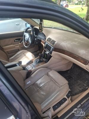 BMW 530 2002 Viļņa, ar dzinēja tilpumu 2.90 L un nobraukumu 380 tūkst. km par 800 €, foto 6 vietnē AUTOMOTO.COM.LV