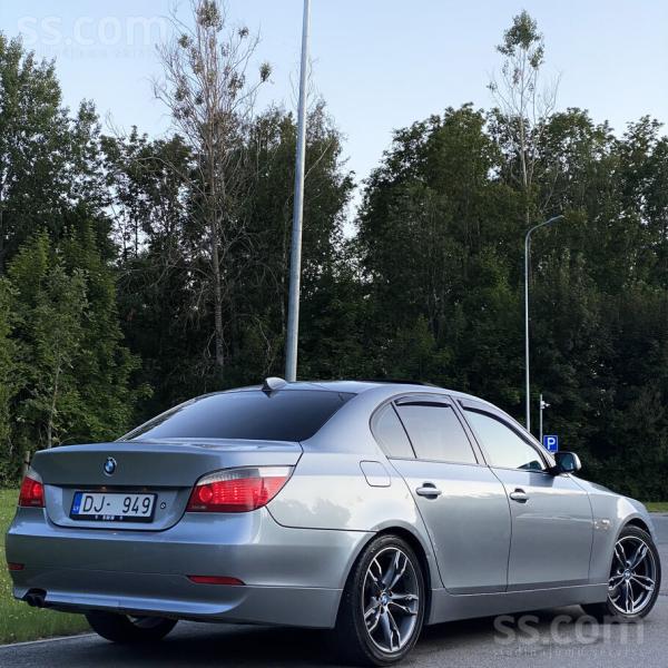 BMW 530 2003 Jelgava, ar dzinēja tilpumu 3.00 L un nobraukumu 270 tūkst. km par 3950 €, foto 2 vietnē AUTOMOTO.COM.LV
