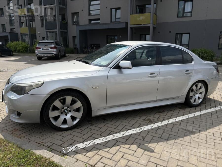BMW 530 2003 Rīga, ar dzinēja tilpumu 3.00 L un nobraukumu 372 tūkst. km par 3395 €, foto 4 vietnē AUTOMOTO.COM.LV