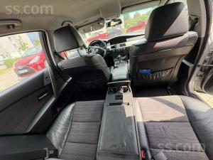 BMW 530 2003 Rīga, ar dzinēja tilpumu 3.00 L un nobraukumu 372 tūkst. km par 3395 €, foto 6 vietnē AUTOMOTO.COM.LV