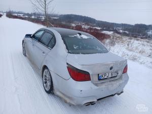 BMW 530 2003 Viļņa, ar dzinēja tilpumu 3.00 L un nobraukumu 350 tūkst. km par 3000 €, foto 7 vietnē AUTOMOTO.COM.LV