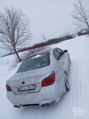 BMW 530 2003 Viļņa, ar dzinēja tilpumu 3.00 L un nobraukumu 350 tūkst. km par 3000 €, foto 12 vietnē AUTOMOTO.COM.LV