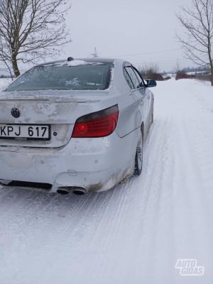 BMW 530 2003 Viļņa, ar dzinēja tilpumu 3.00 L un nobraukumu 350 tūkst. km par 3000 €, foto 14 vietnē AUTOMOTO.COM.LV