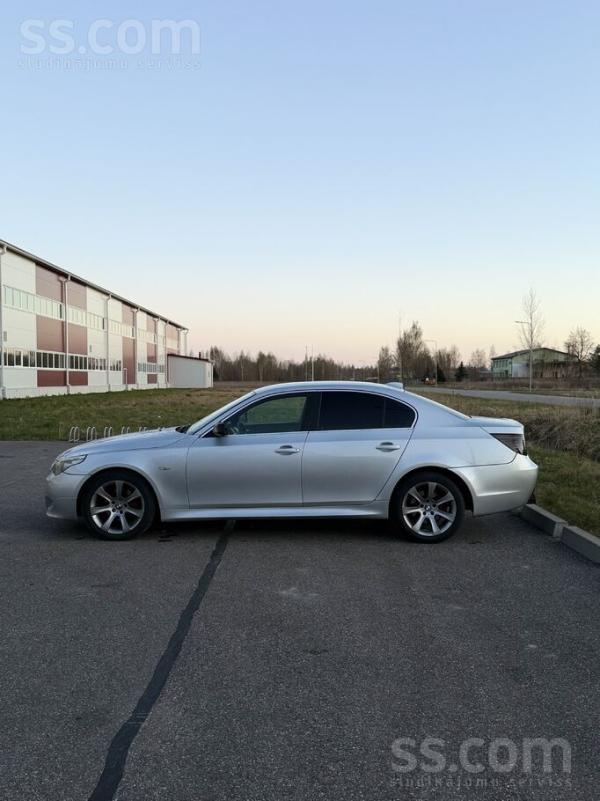 BMW 530 2003 in Limbazi, with an engine capacity of 3.00 L and mileage of 0 thousand km for 3200 €, photo 3 on AUTOMOTO.COM.LV