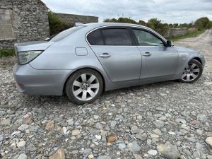 BMW 530 2004 Rīga, ar dzinēja tilpumu 3.00 L un nobraukumu 298 tūkst. km par 3595 €, foto 6 vietnē AUTOMOTO.COM.LV