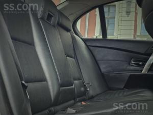 BMW 530 2004 in Jelgava, with an engine capacity of 3.00 L and mileage of 295 thousand km for 3100 €, photo 10 on AUTOMOTO.COM.LV