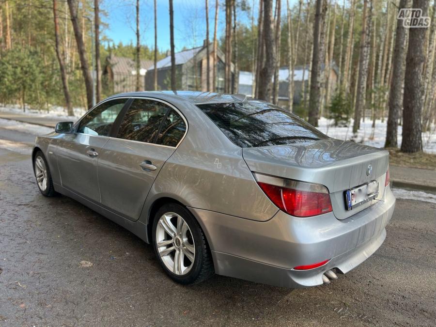 BMW 530 2004 Viļņa, ar dzinēja tilpumu 3.00 L un nobraukumu 286 tūkst. km par 3099 €, foto 6 vietnē AUTOMOTO.COM.LV