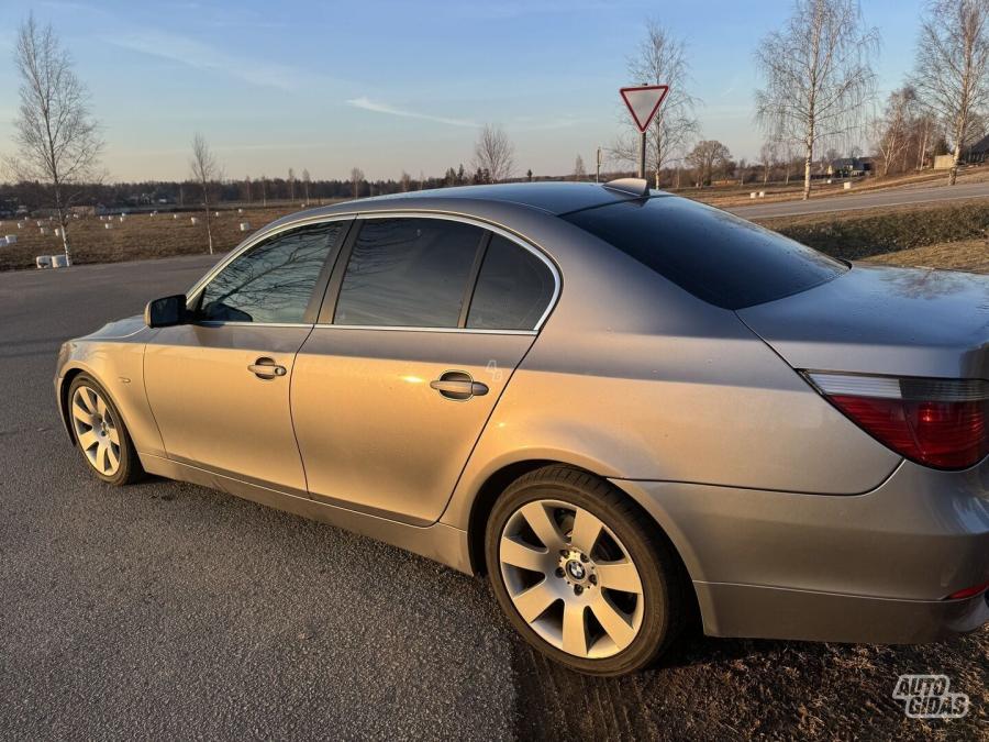 BMW 530 2004 in Rietavas, with an engine capacity of 3.00 L and mileage of 358 thousand km for 2950 €, photo 3 on AUTOMOTO.COM.LV