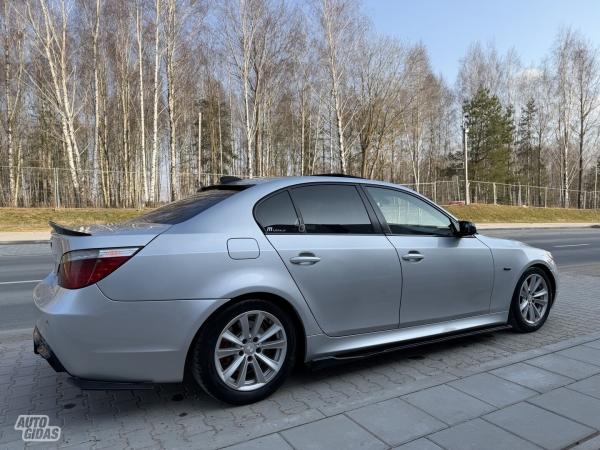 BMW 530 2004 in Vilnius, with an engine capacity of 3.00 L and mileage of 402 thousand km for 3750 €, photo 10 on AUTOMOTO.COM.LV