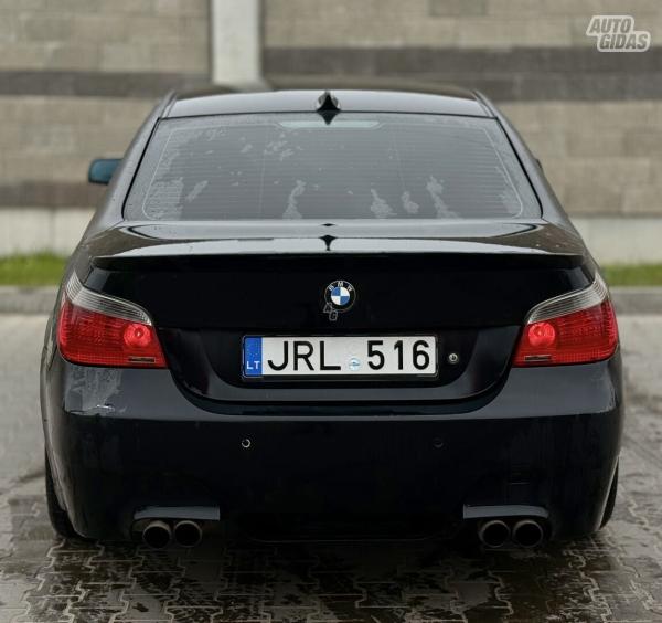 BMW 530 2004 in Vilnius, with an engine capacity of 3.00 L and mileage of 366 thousand km for 3850 €, photo 4 on AUTOMOTO.COM.LV