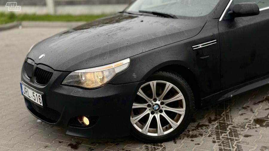 BMW 530 2004 in Vilnius, with an engine capacity of 3.00 L and mileage of 366 thousand km for 3850 €, photo 6 on AUTOMOTO.COM.LV