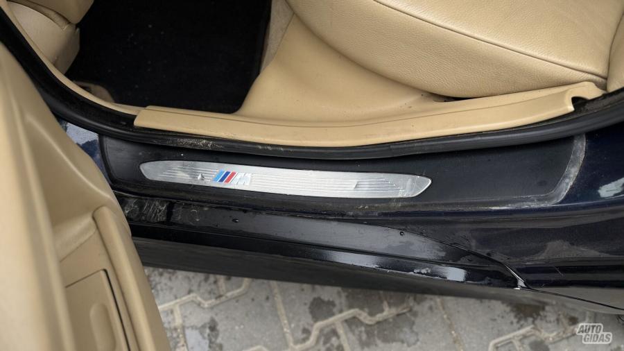 BMW 530 2004 in Vilnius, with an engine capacity of 3.00 L and mileage of 366 thousand km for 3850 €, photo 18 on AUTOMOTO.COM.LV