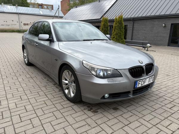 BMW 530 2004 in Vilnius, with an engine capacity of 3.00 L and mileage of 413 thousand km for 2650 €, photo 7 on AUTOMOTO.COM.LV