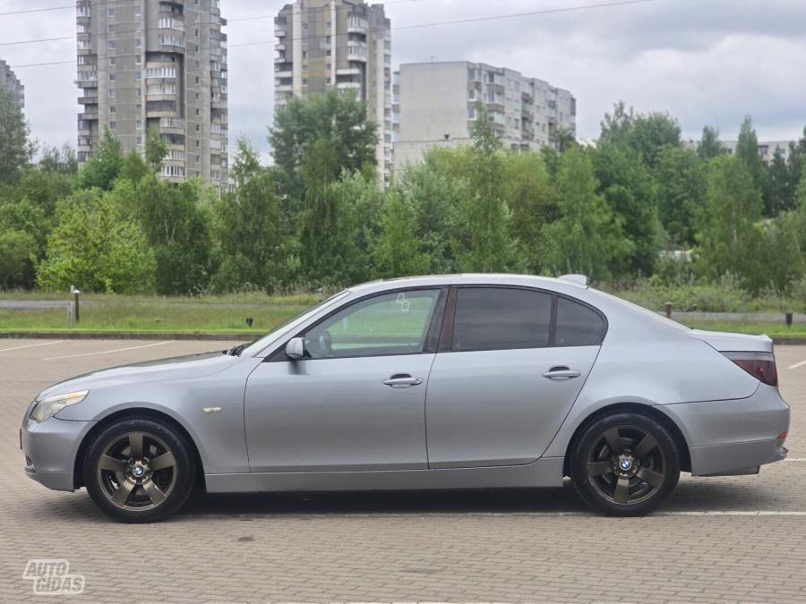 BMW 530 2004 Viļņa, ar dzinēja tilpumu 3.00 L un nobraukumu 400 tūkst. km par 2500 €, foto 5 vietnē AUTOMOTO.COM.LV