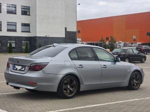 BMW 530 2004 Viļņa, ar dzinēja tilpumu 3.00 L un nobraukumu 400 tūkst. km par 2500 €, foto 7 vietnē AUTOMOTO.COM.LV
