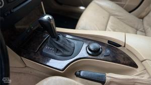 BMW 530 2004 in Vilnius, with an engine capacity of 3.00 L and mileage of 366 thousand km for 3550 €, photo 13 on AUTOMOTO.COM.LV