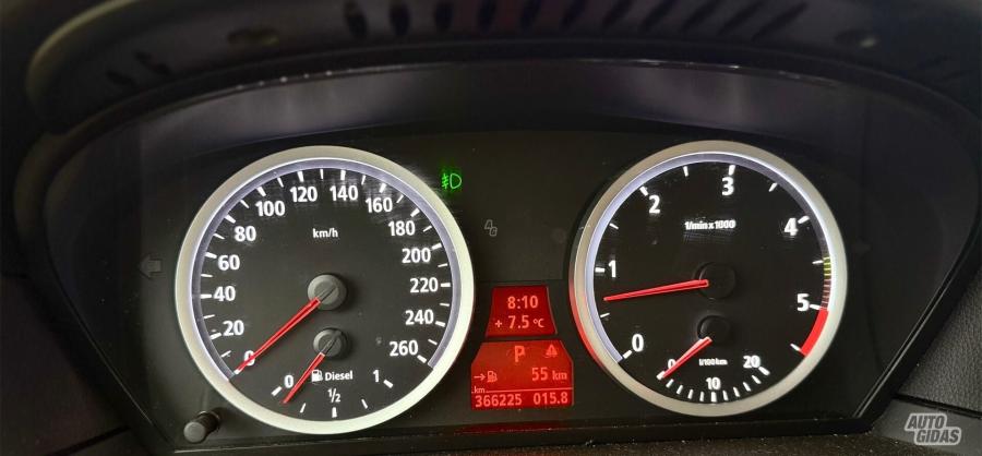 BMW 530 2004 in Vilnius, with an engine capacity of 3.00 L and mileage of 366 thousand km for 3550 €, photo 16 on AUTOMOTO.COM.LV