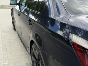 BMW 530 2004 in Vilnius, with an engine capacity of 3.00 L and mileage of 188 thousand km for 4750 €, photo 14 on AUTOMOTO.COM.LV