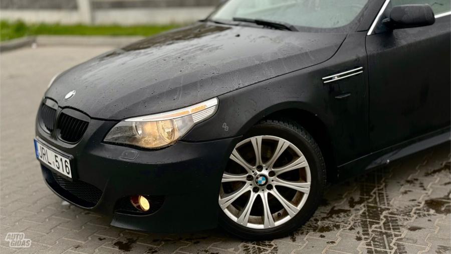 BMW 530 2004 in Vilnius, with an engine capacity of 3.00 L and mileage of 367 thousand km for 3250 €, photo 6 on AUTOMOTO.COM.LV