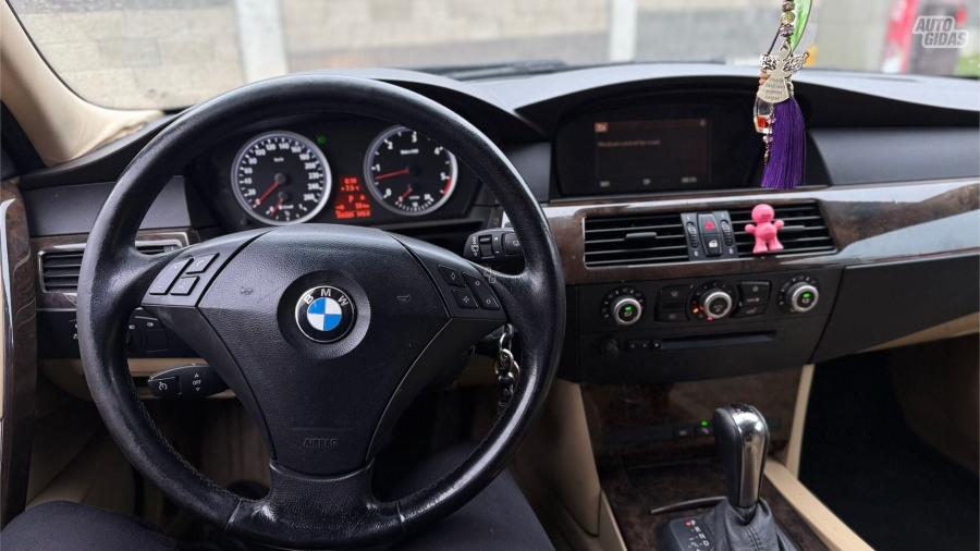 BMW 530 2004 in Vilnius, with an engine capacity of 3.00 L and mileage of 367 thousand km for 3250 €, photo 11 on AUTOMOTO.COM.LV