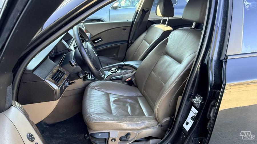 BMW 530 2004 Viļņa, ar dzinēja tilpumu 3.00 L un nobraukumu 328 tūkst. km par 3200 €, foto 12 vietnē AUTOMOTO.COM.LV