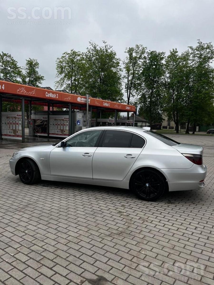 BMW 530 2004 in Jelgava, with an engine capacity of 3.00 L and mileage of 310 thousand km for 3150 €, photo 9 on AUTOMOTO.COM.LV