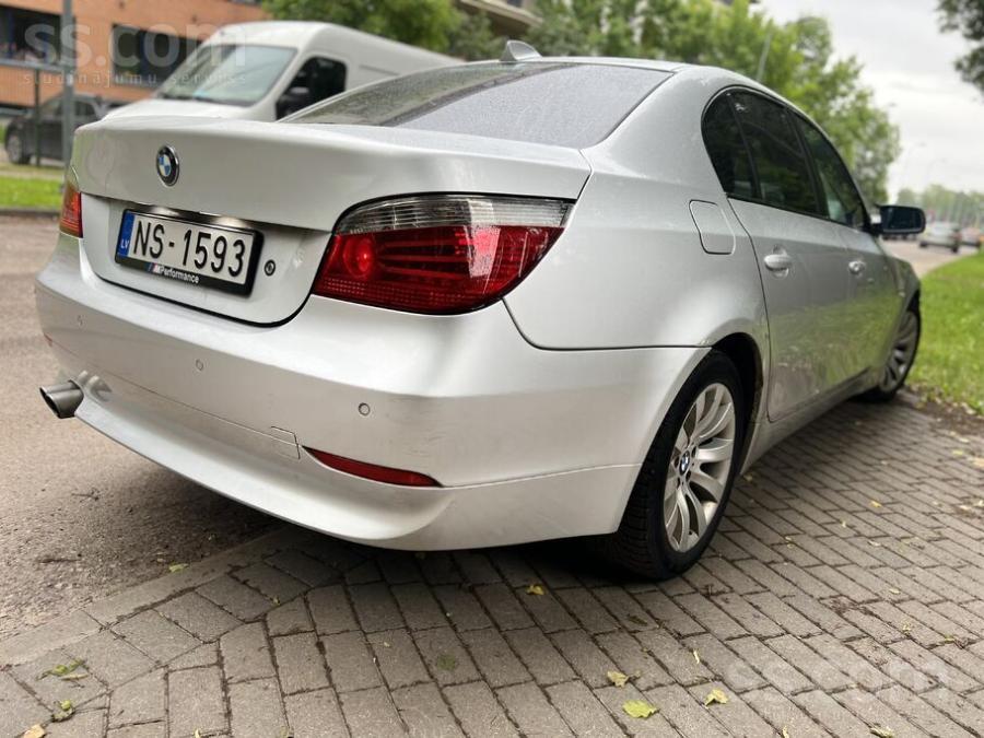 BMW 530 2004 Rīga, ar dzinēja tilpumu 3.00 L un nobraukumu 311 tūkst. km par 2450 €, foto 6 vietnē AUTOMOTO.COM.LV