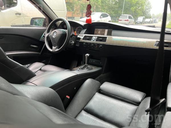 BMW 530 2004 in Riga, with an engine capacity of 3.00 L and mileage of 311 thousand km for 2450 €, photo 6 on AUTOMOTO.COM.LV