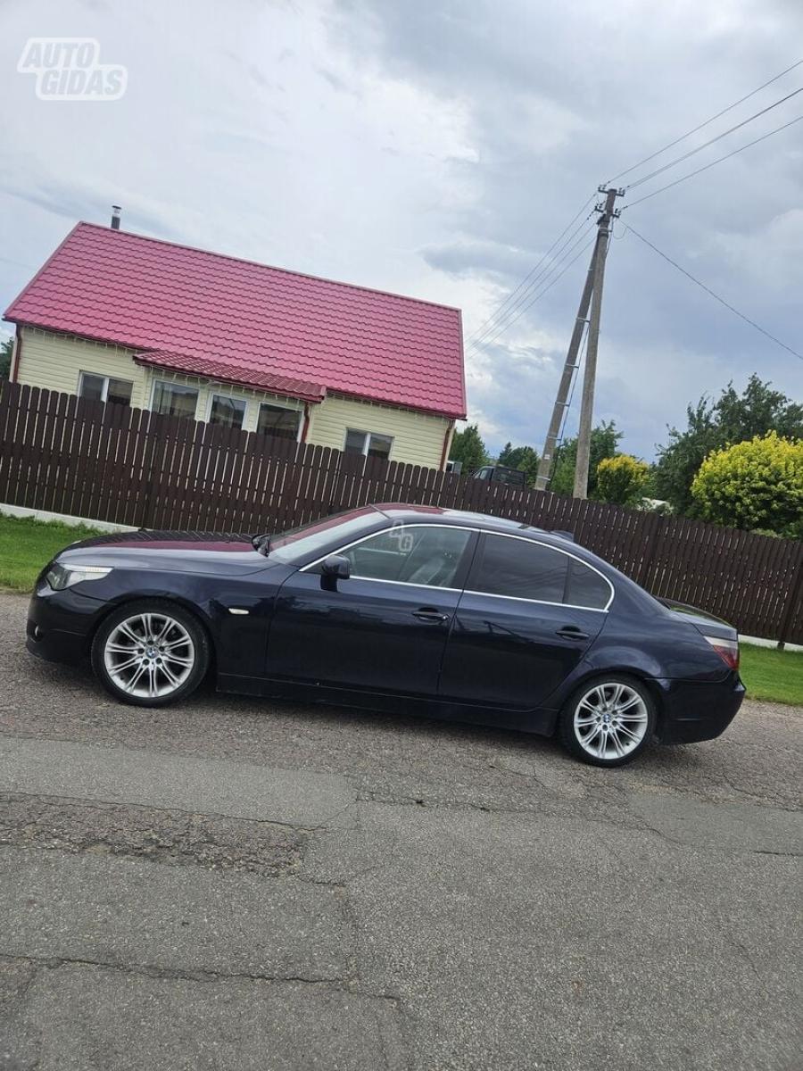 BMW 530 2004 in Vilnius, with an engine capacity of 3.00 L and mileage of 370 thousand km for 3200 €, photo 1 on AUTOMOTO.COM.LV