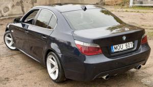 BMW 530 2004 in Kaunas, with an engine capacity of 3.00 L and mileage of 363 thousand km for 2950 €, photo 8 on AUTOMOTO.COM.LV