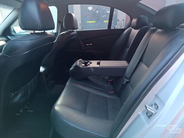 BMW 530 2005 in Siauliai, with an engine capacity of 3.00 L and mileage of 290 thousand km for 2800 €, photo 10 on AUTOMOTO.COM.LV